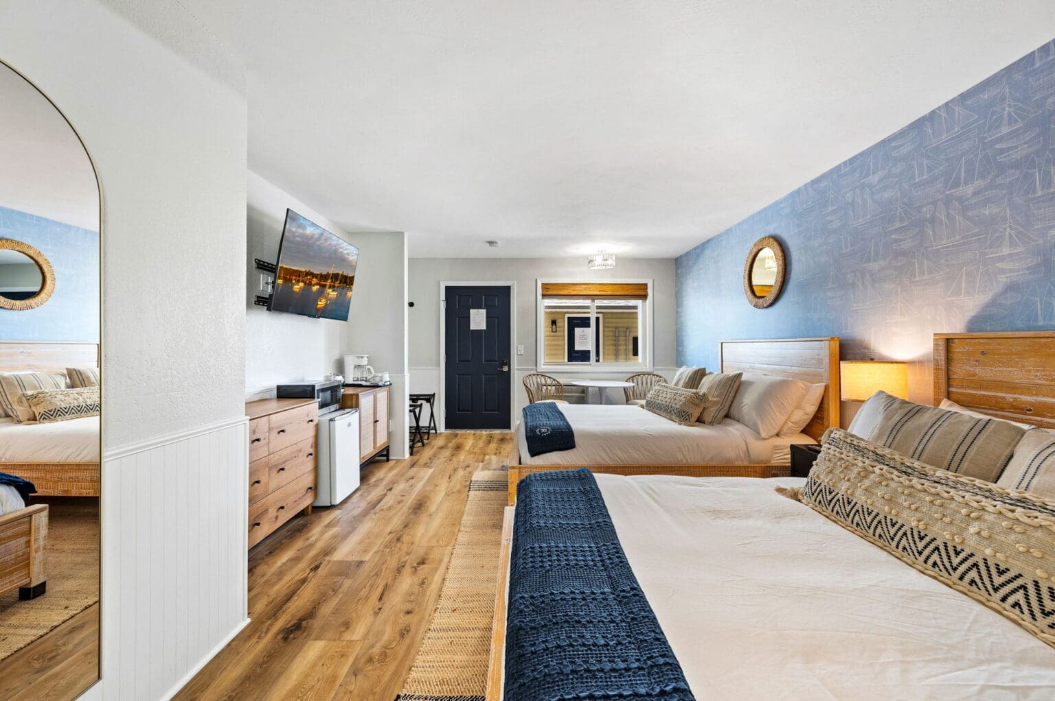 Fresh Coast Motel: New 15 Room Boutique Motel Fish Creek WI
