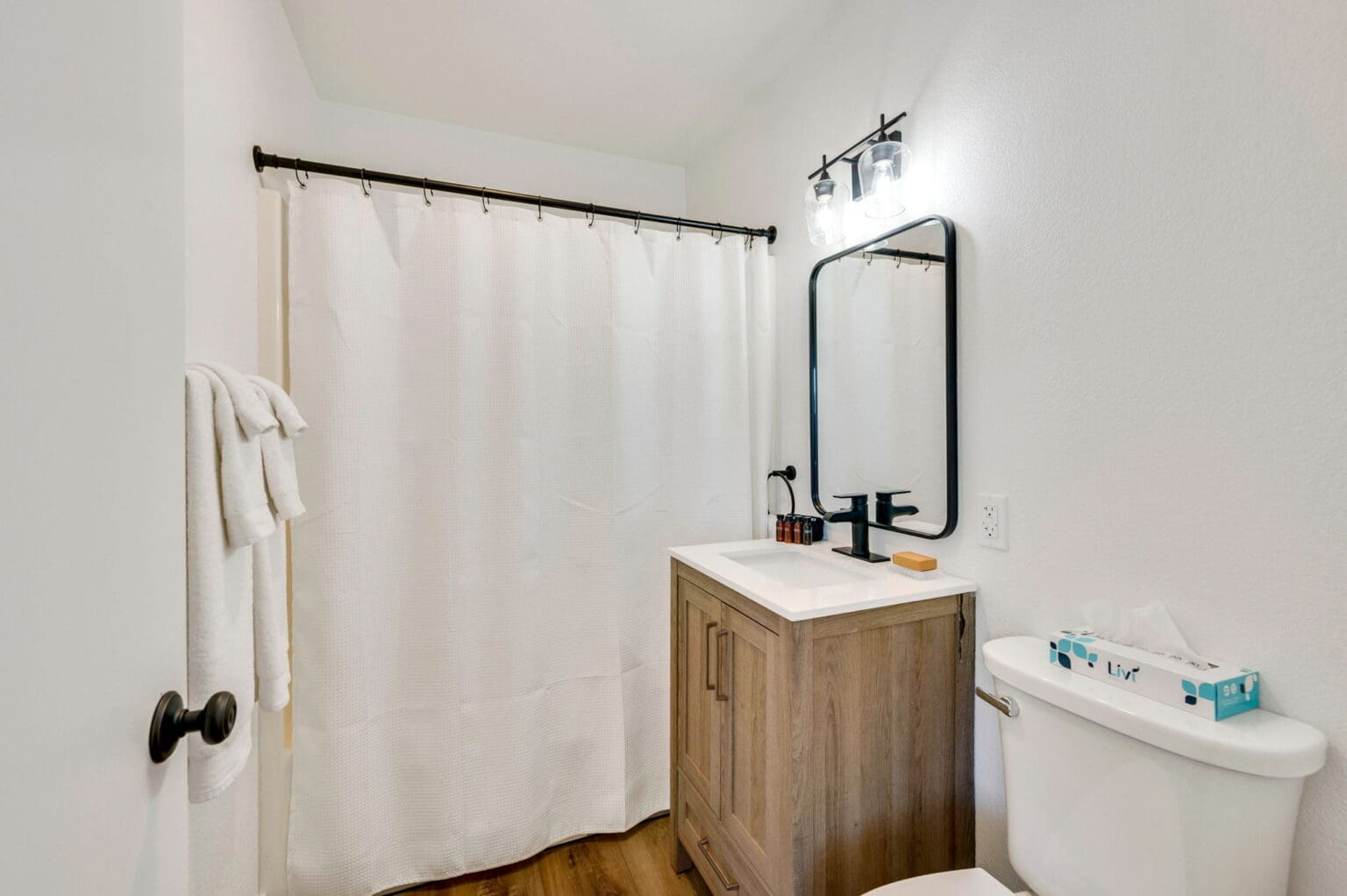 Fresh Coast Motel: New 15 Room Boutique Motel Fish Creek WI